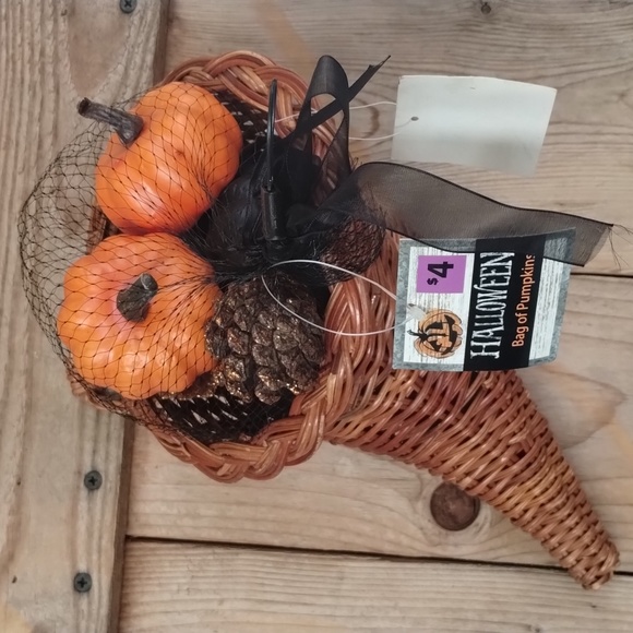 Wall Decor | Nwt Cornucopia Pumpkins | Poshmark